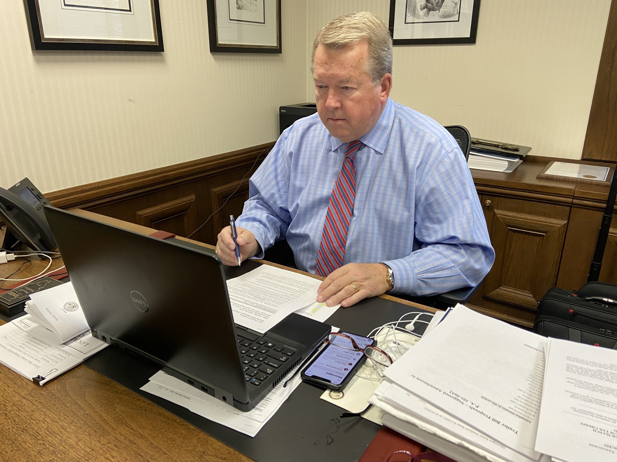 Senator DeWitte Offers Summer Survey - Donald DeWitte